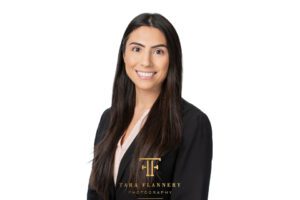 Headshots That Stand Out: 4 Essential Tips to Ensure You’re ...